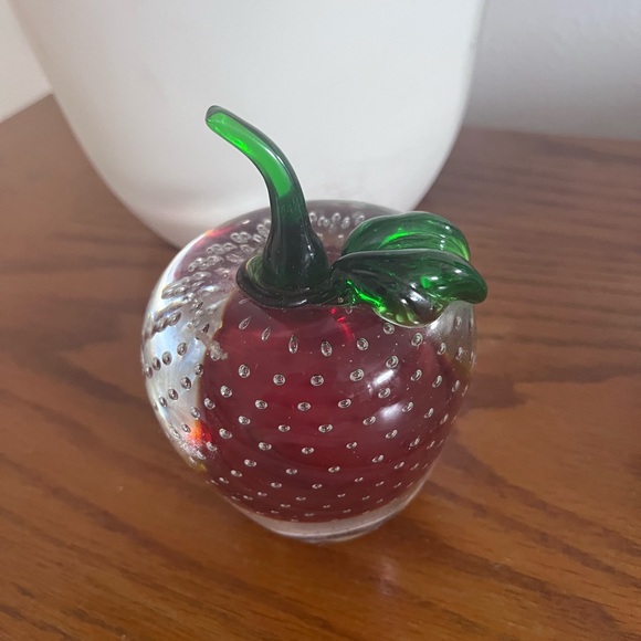 vintage apple paperweight | Accents | Vintage Allen With Bubbles ...